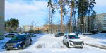 Школа № 225, корпус 3 (Akhunskaya Street No:11, Zarechny), ortaokul  Zerechny'den