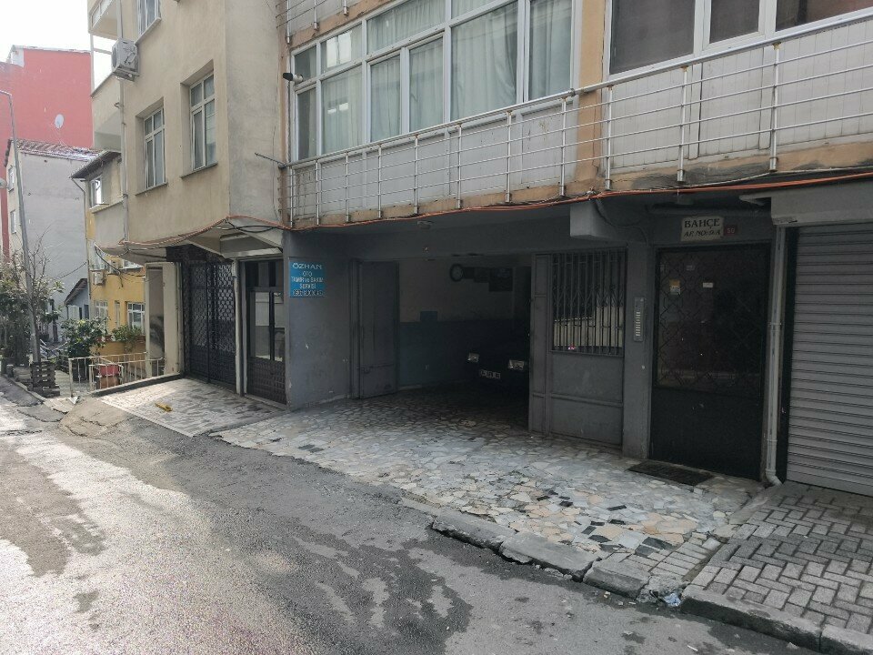 Otomobil servisi Özhan Oto Tamir Ve Bakım Servisi, İstanbul, foto