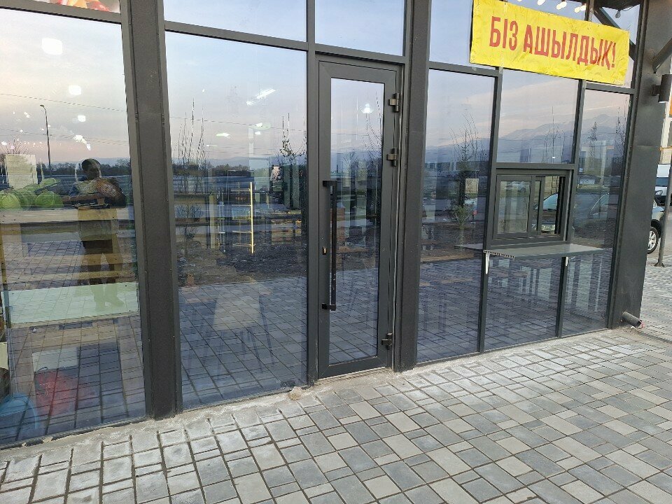 Fast food Doner na Alatau, Almatı, foto