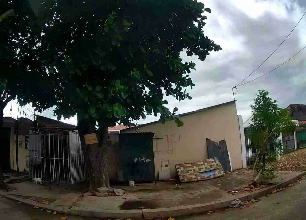 Geçiş noktaları, güvenlik kontrol alanı Security Post, Santa‑Krus, foto
