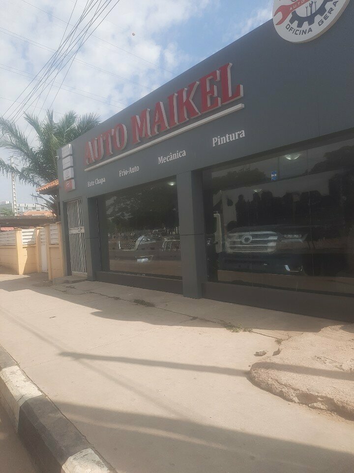 Otomobil satış galerileri Auto Maikel, Loanda, foto