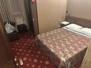 Voyage (Levadinskiy spusk No:44, posyolok Goryachevodskiy), otel  Stavropolski krayından