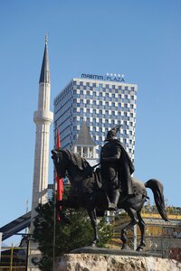 Maritim Hotel Plaza Tirana (Tirana, Rruga Bardhyl), otel  Tiran'dan