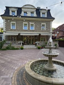 Villa Toscana (ulitsa Pushkina No:15), restoran  Kaliningrad'dan