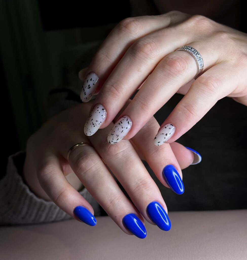 Manikür-pedikür Ногти и точка, Adıge Cumhuriyeti, foto