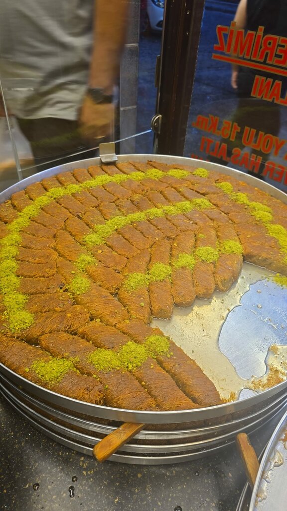 Pastacılık üretimi Kadayıfçı Saim Usta, Diyarbakır, foto