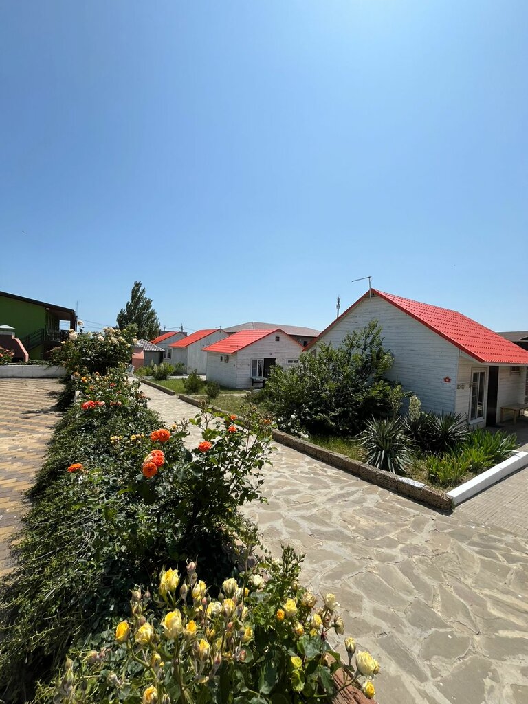 Resort oteller, tesisler Raduga, Krasnodarski krayı, foto