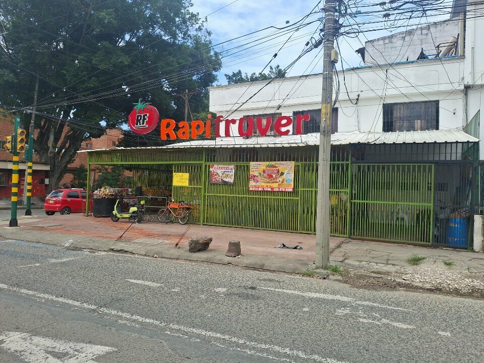 Manavlar Rapifruver, Cali, foto