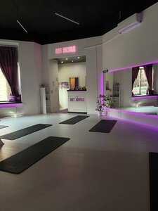 Art Jungle (Artilleriyskaya Street No:56А, Kaliningrad), fitness kulüpleri  Kaliningrad'dan