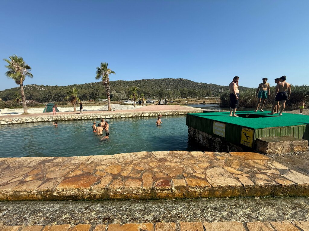 Yüzme havuzları Demre Kükürtlu Su, Demre, foto