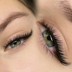 Студия наращивания ресниц (ulitsa Kosyakova No:18), kaş ve kirpik salonu  Roşal'dan