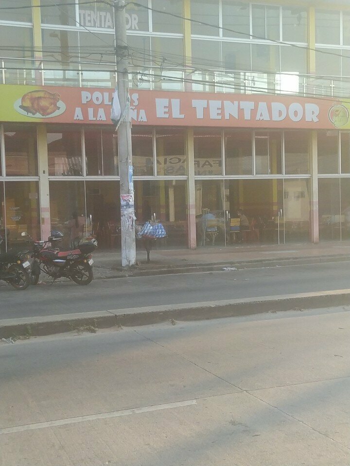 Kantin, yemekhane Pollo Tentador, Santa‑Krus, foto
