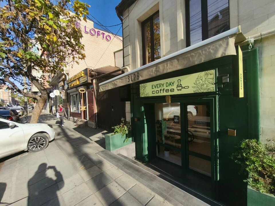 Kahve dükkanları Every Day Coffee, Makhachkala, foto