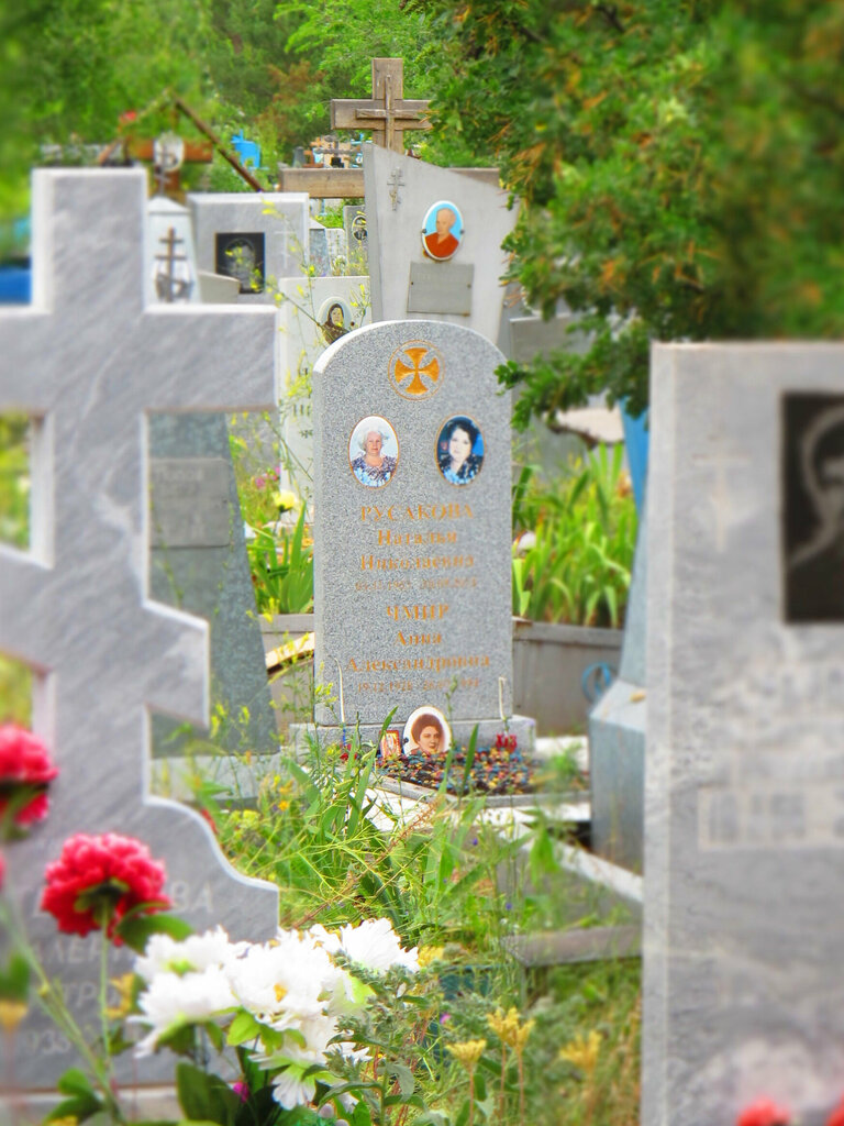 Mezarlıklar Кладбищенский комплекс Степной-1, Orenburg, foto