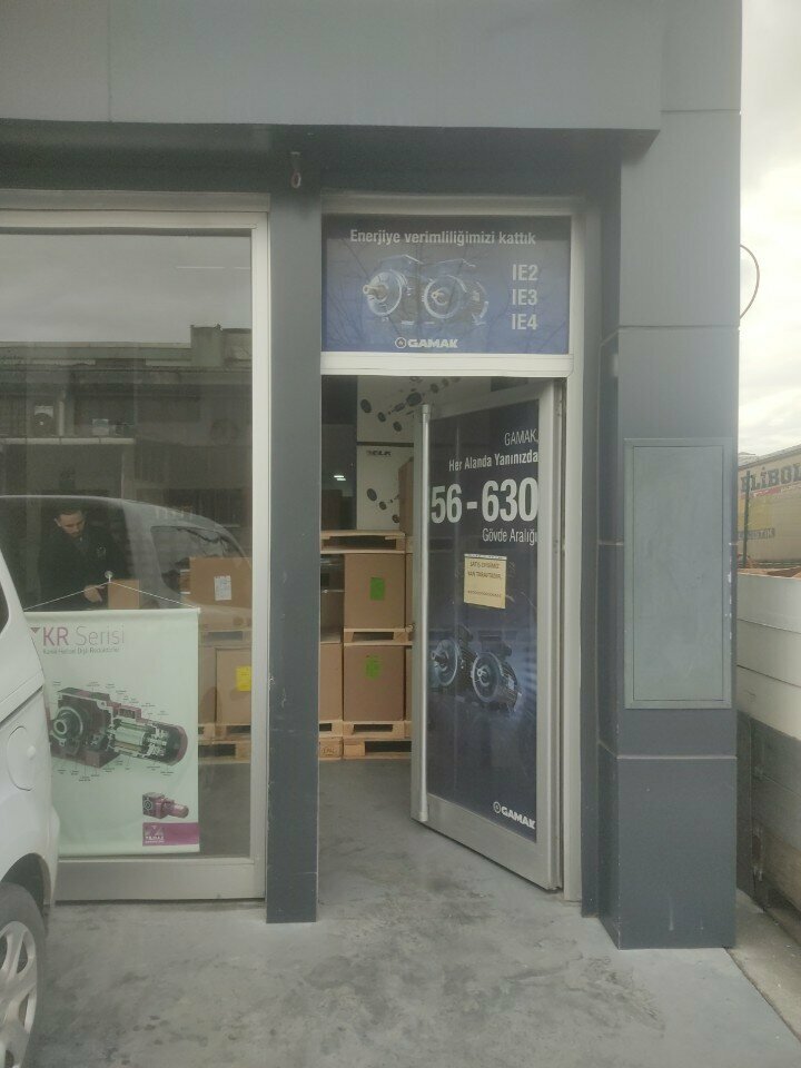 Araç bakım malzemeleri Elk Motor Bayisi, İstanbul, foto