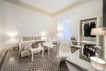 Home Boutique Luxury & Design (Via Palestino No:15, Reggio di Calabria), otel  ReggioCalabria'dan