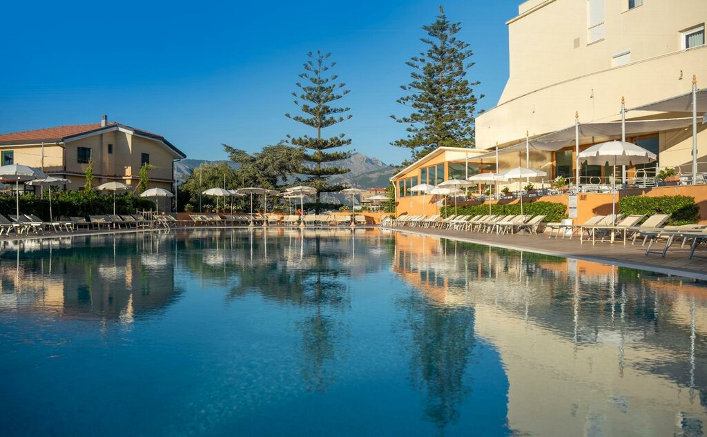 Otel Grand Hotel Vesuvio, Campania, foto