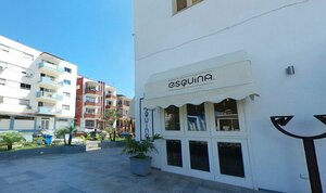 Café D La Esquina (Havana, Avenida Paseo), kafe  Havana'dan
