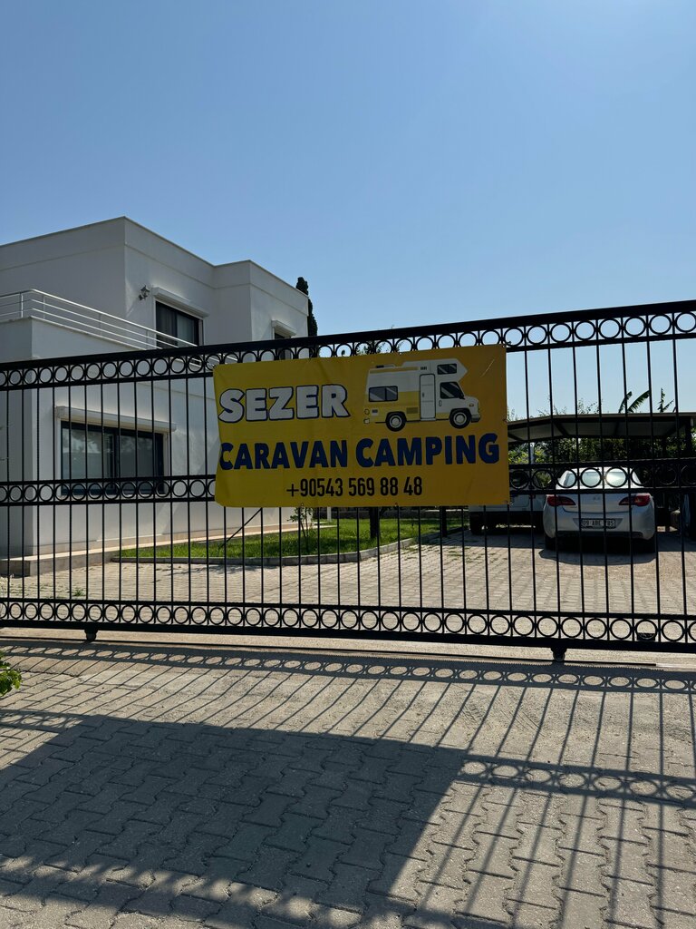 Kamp alanları Sezer Caravan Camping, Bodrum, foto