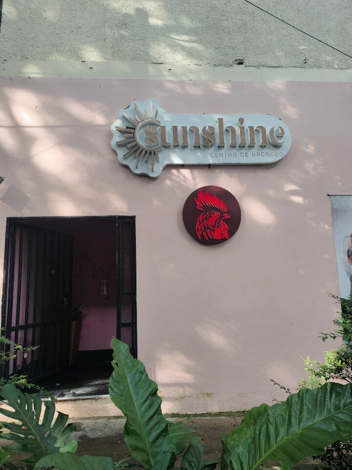 Solaryumlar Sunshine centro de bronceo, Medellin, foto