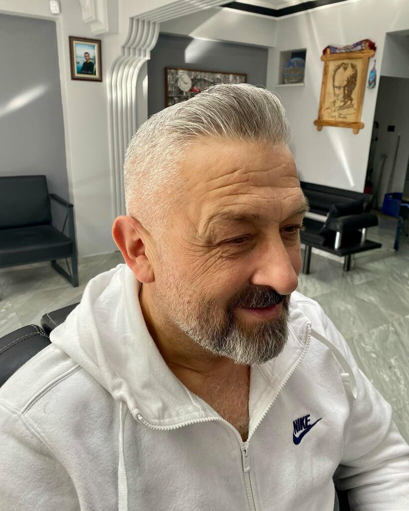 Berberler Sinan Erkek Kuaförü, Ayvalık, foto