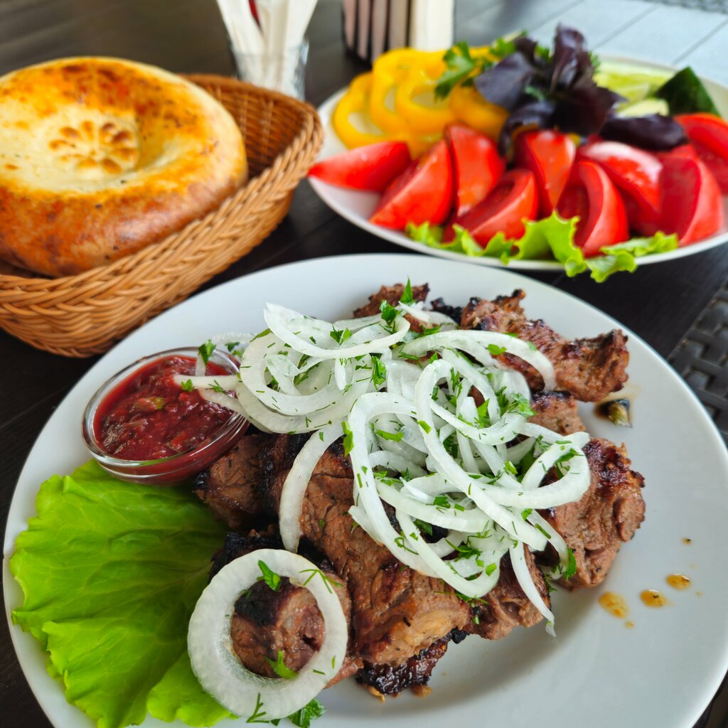 Kafe Shashlychnaya U Volodi, Yevpatorya, foto
