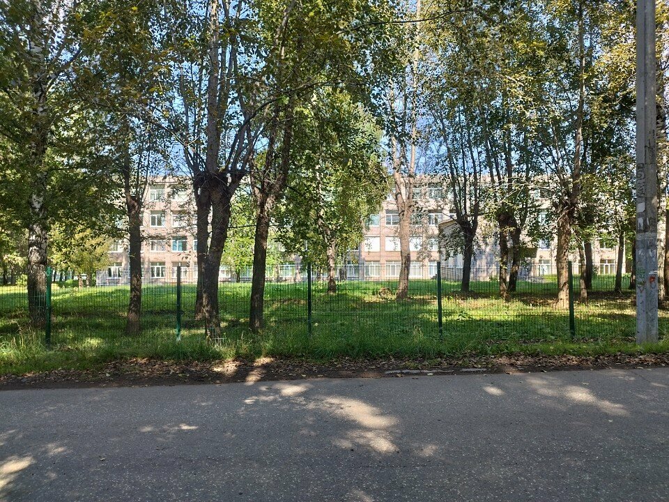 Ortaokul Mbou Srednyaya obshcheobrazovatelnaya shkola № 73, Izhevsk, foto