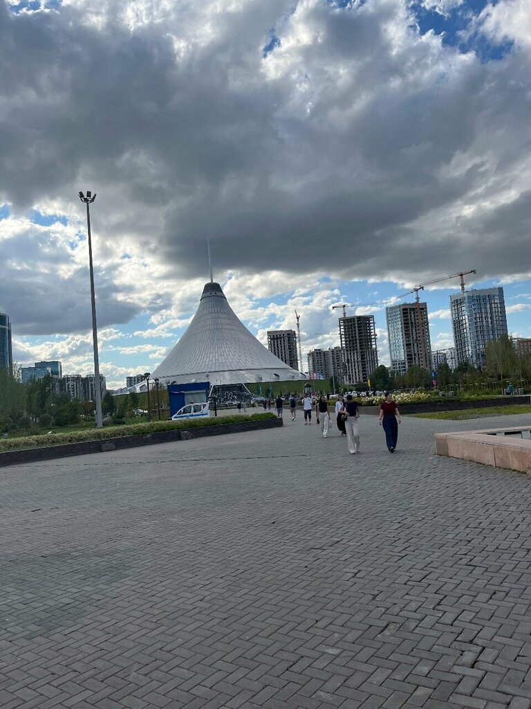 Kafe McDoner's, Astana, foto