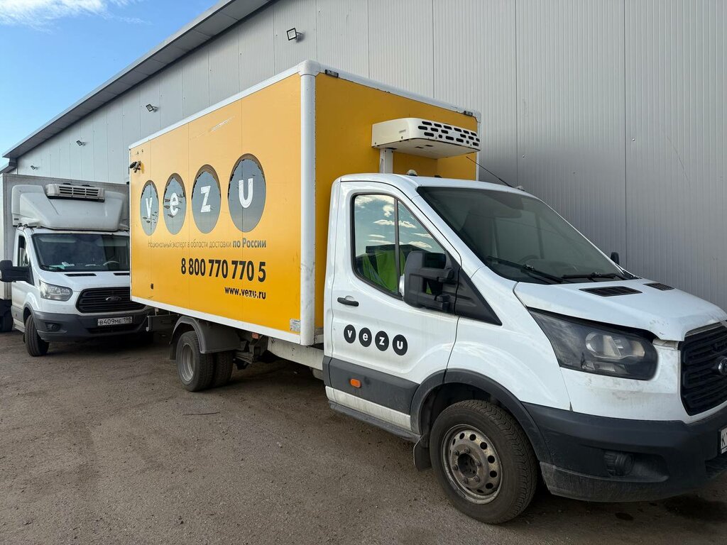 Otomobil servisi Transit Motors, Saint‑Petersburg, foto