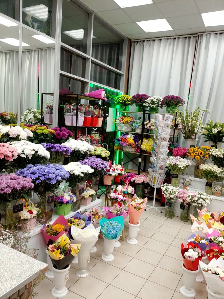 Çiçekçiler Magazin Tsvety 24, Saint‑Petersburg, foto