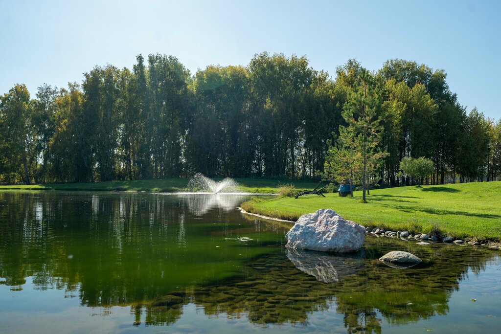 Golf kulüpleri Барские Пруды, Omskaya oblastı, foto