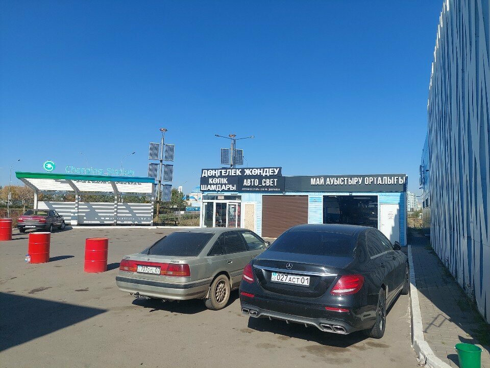 Oto lastik tamiri Tire service, Astana, foto