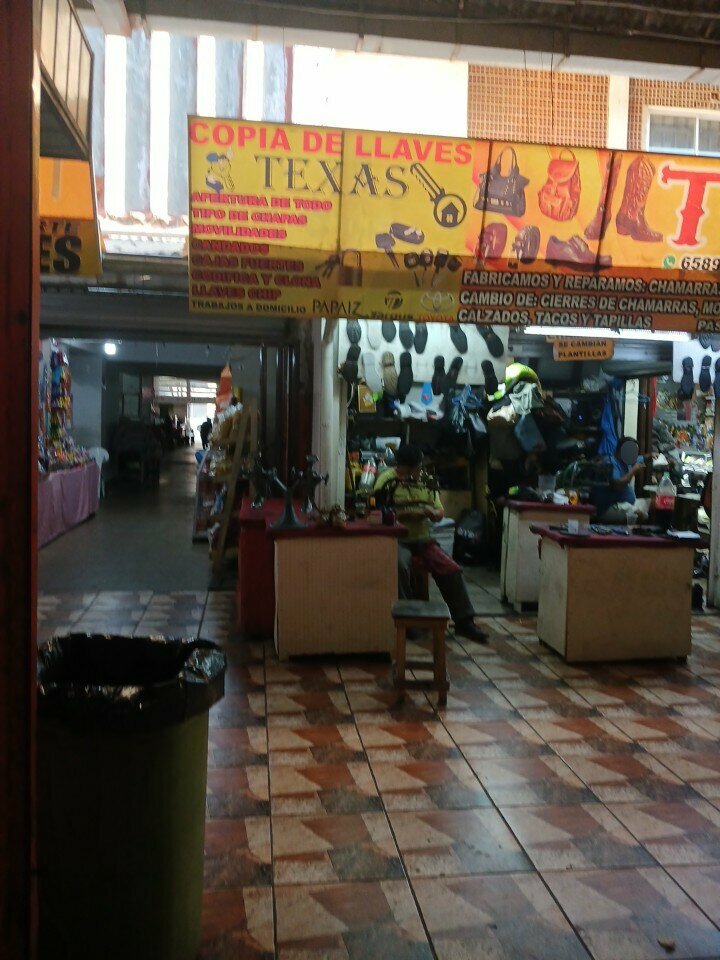 Ayakkabı mağazaları Copia De Llaves Texas, Santa‑Krus, foto