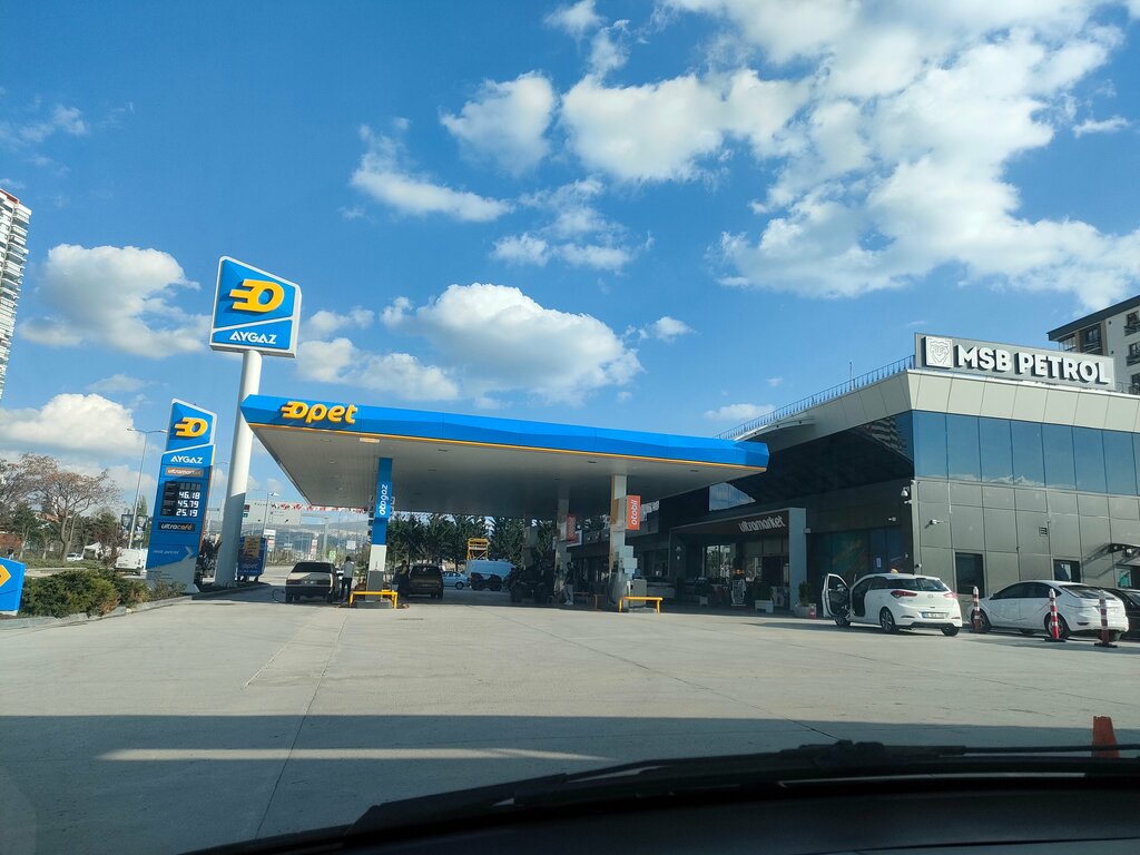 Benzin istasyonu Opet, Ankara, foto
