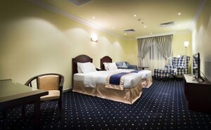 Howard Johnson Hotel Dammam (ابو عبد الرحمن الغافقي No:EMDA3263, Al Hamra District), otel  Dammam'dan