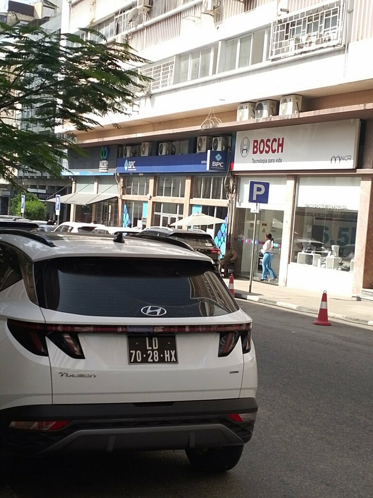 Banka Boc, Loanda, foto