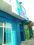 Água filtrada (Luanda Province, Municipality of Luanda, Santo Rosa), su satışı  Loanda'dan