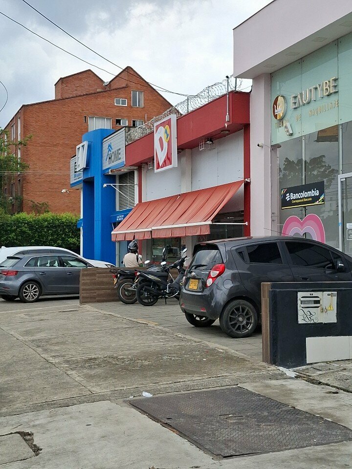 Hipermarket Tienda D1, Cali, foto