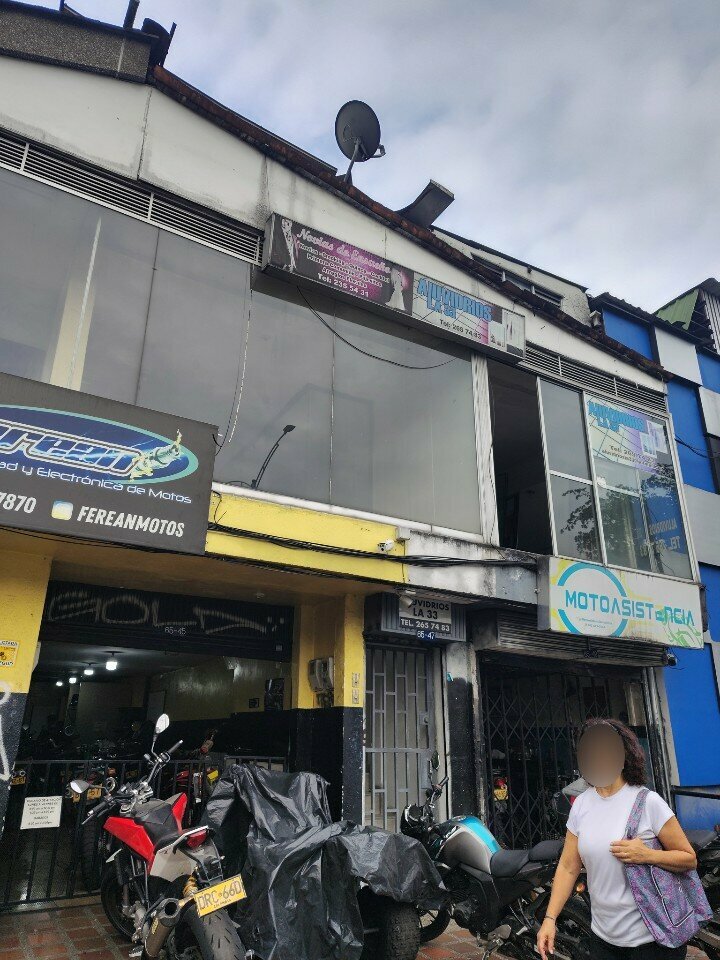 Giyim mağazası Dream Brides, Medellin, foto