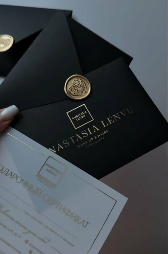 Stil uzmanı, makyöz Make Up Anastasia Lenvu, Obninsk, foto