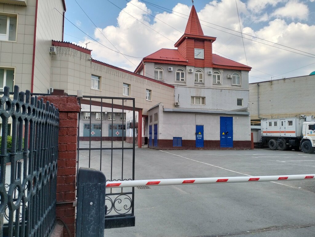 Arama kurtarma Glavnoye upravleniye Ministerstva Chrezvychaynykh Situatsy MChS Rossii po Tyumenskoy oblasti, Tiumen, foto