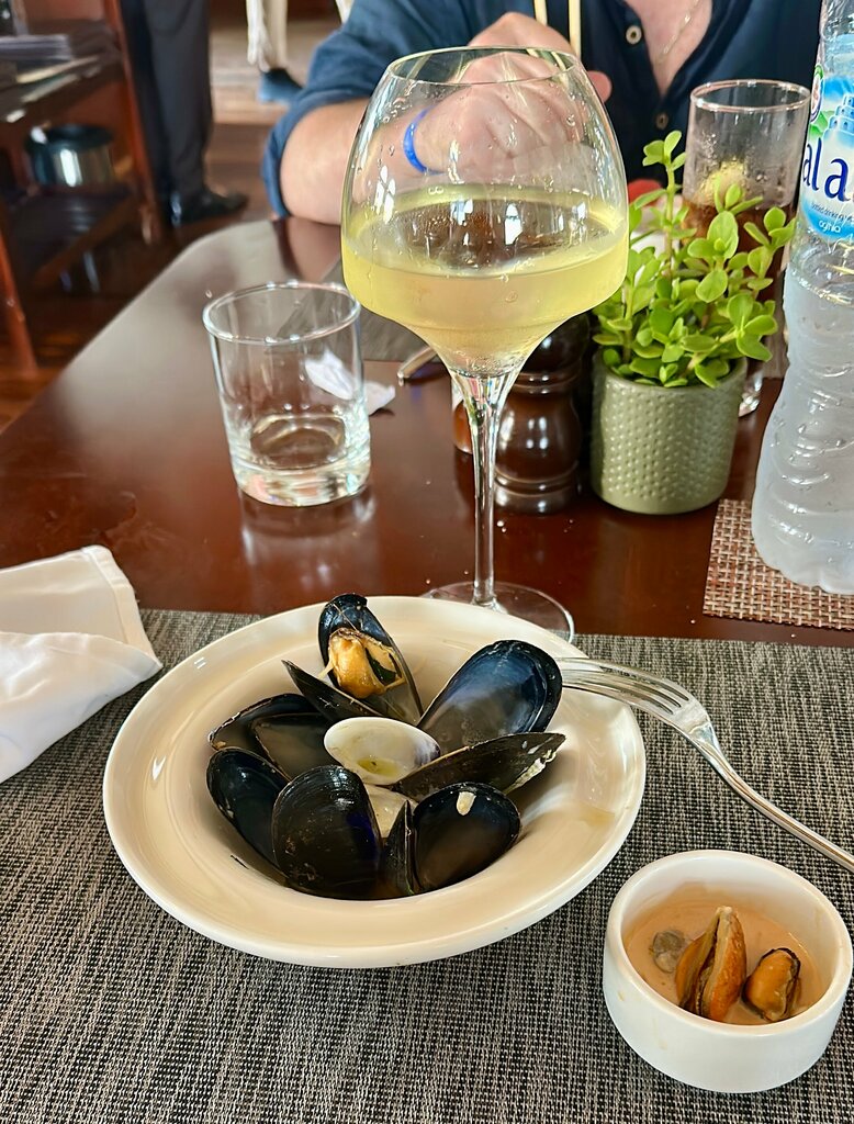 Restoran Basilico, Resül‑Hayme, foto