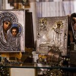 Russkoe Nasledie (Engelsa Avenue No:115к1), altın ve mücevher alımı  Saint‑Petersburg'dan