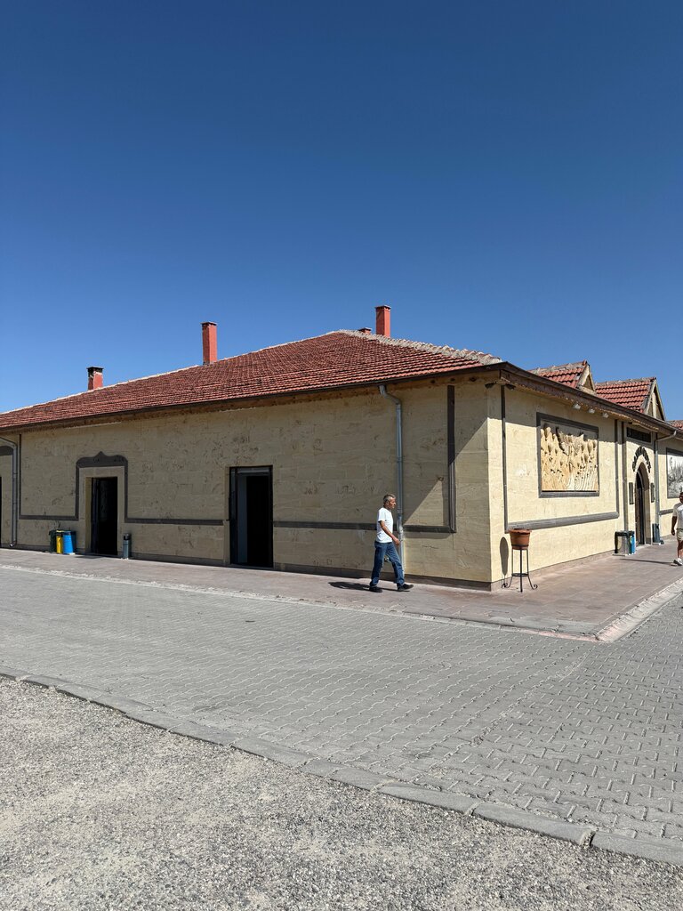 Ucuzluk mağazası Sayan Onyx, Avanos, foto