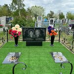 Making Monuments and Tombstones (Pavlodar, Soltústik óndiristik aýdany), heykel ve mezarlık taşı üreticileri  Pavlodar'dan