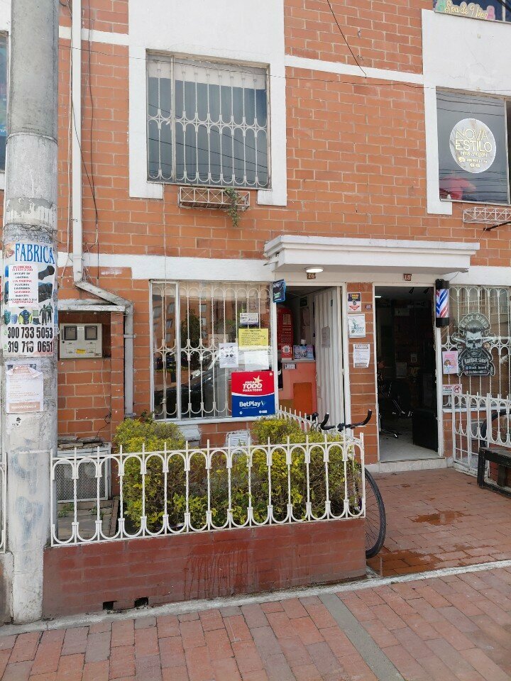 Çamaşırhaneler Lavaseco Castilla 4, Bogota, foto