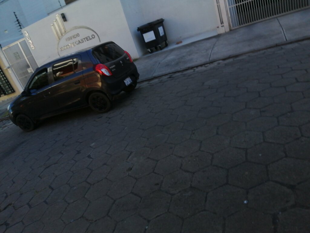 Belediyeler, devlet daireleri Edificio Monte Castelo, Santa‑Krus, foto