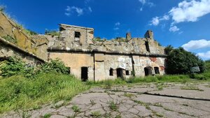 Северная батарея № 1 (No:литА, territoriya 1-y Severny fort), turistik yerler  Kronstadt'tan