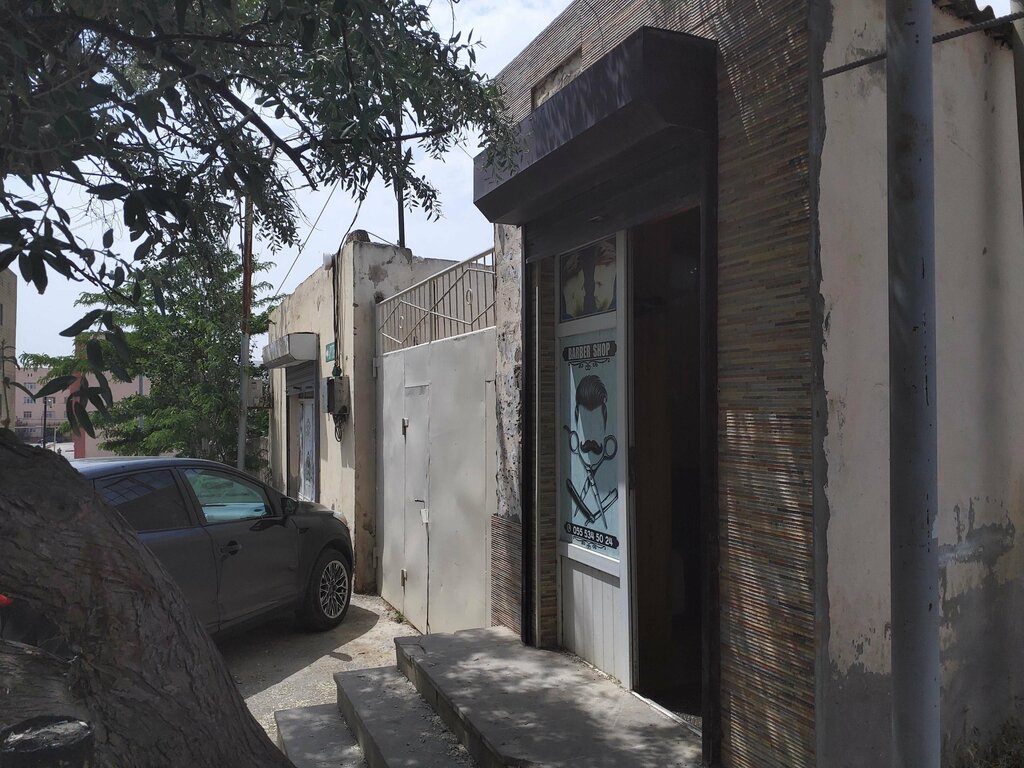 Berberler Barber Shop, Bakü, foto