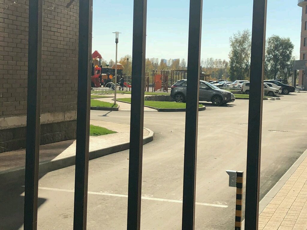 Oyun alanı Playground, Novosibirsk, foto